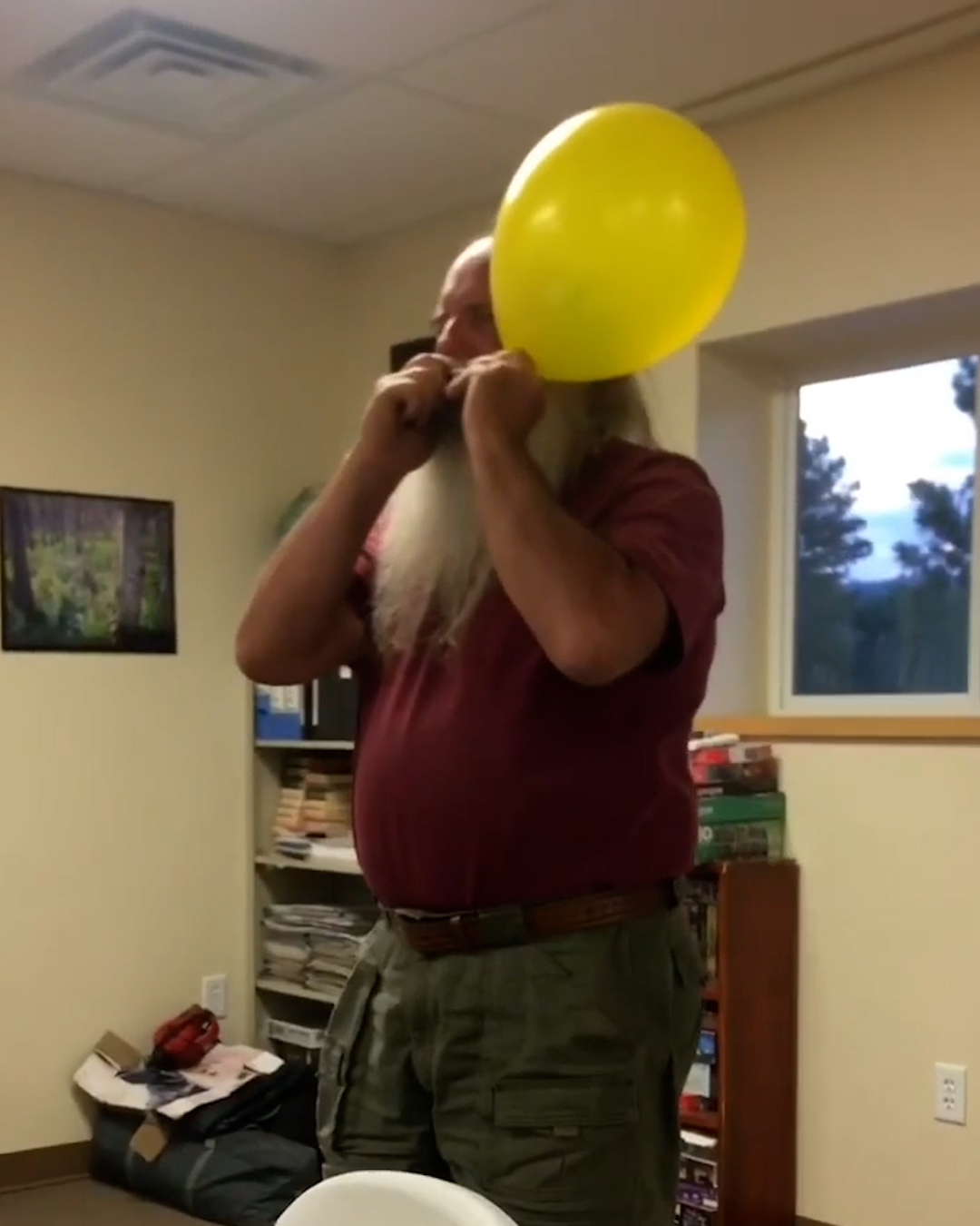 Make Shift Bagpipes With Balloon