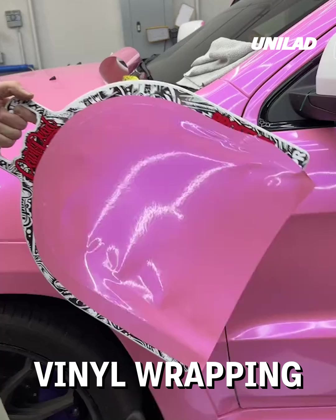 LADbible Video hub - Satisfying wing mirror wrap