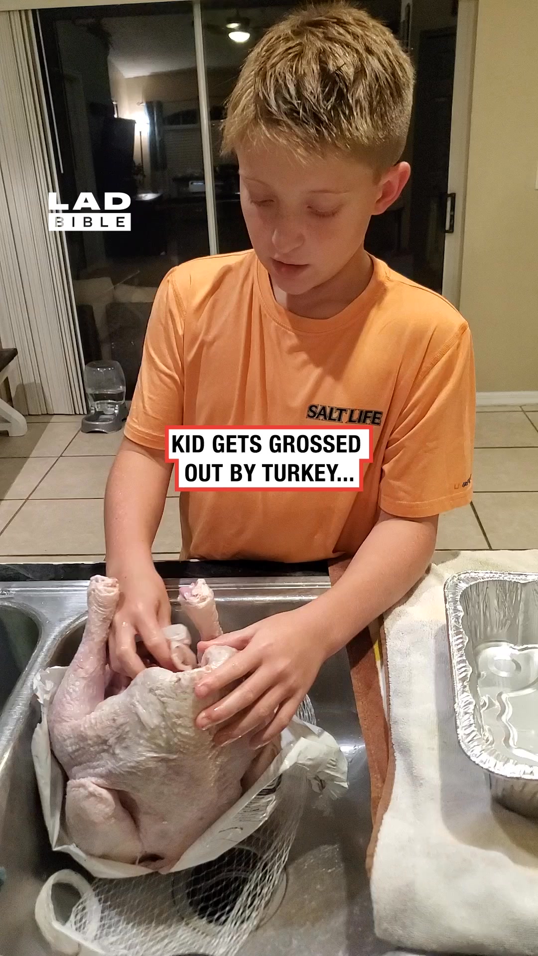 Kid gets grossed out by turkey 😂
